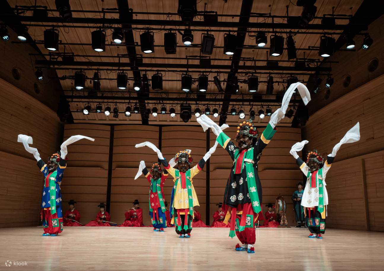 Korea Traditional Music Tour: Gugak Heritage Experience (Only Sat ...